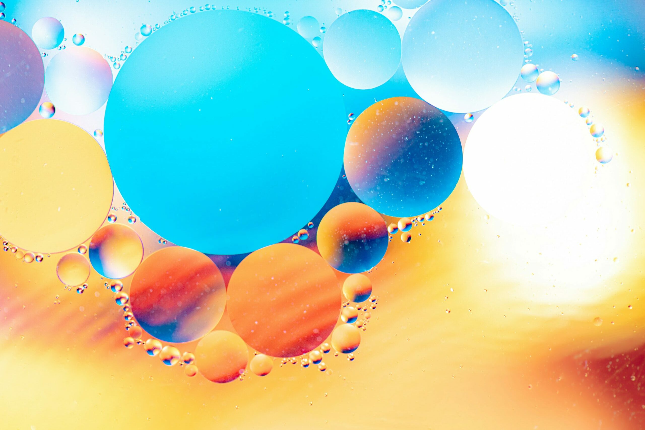 The Difference Between MIcrodosing and MAcrodosing | Microdose Pro